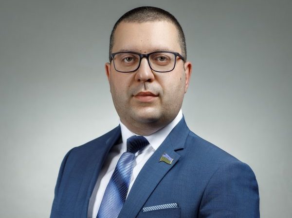 Увеличение затрат на функционирование главы ХМАО: расходы на чиновников ...